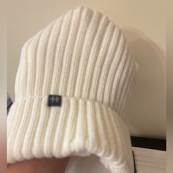 hot paws | Accessories | Net Beanie Hats For Men | Poshmark